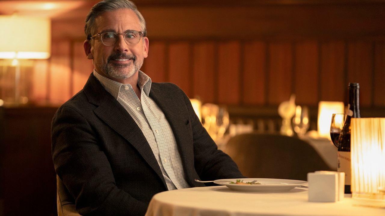 La serie cómica original de HBO ROOSTER, protagonizada por Steve Carell ...